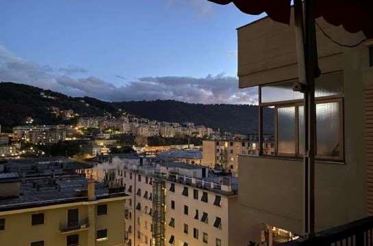 Appartamento in vendita a Genova