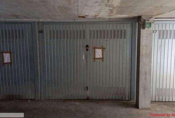 Garage - Posto auto in vendita a Genova