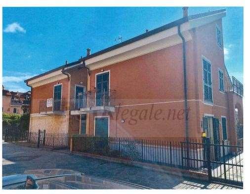 Appartamento in vendita a Albenga