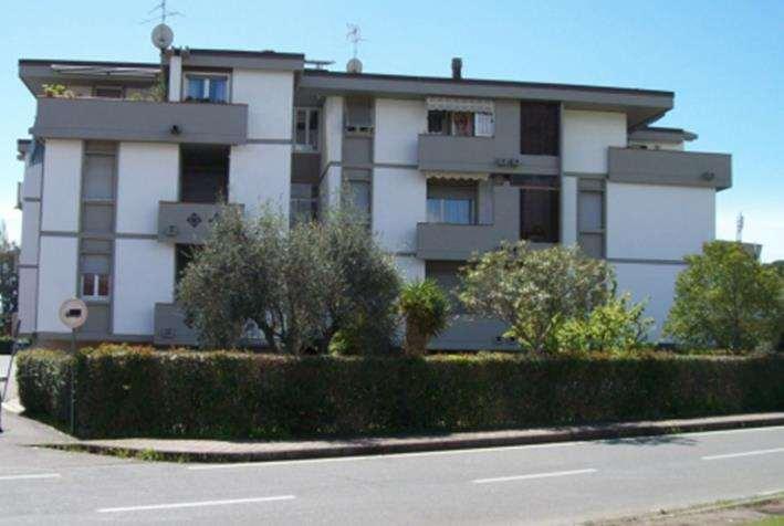 Appartamento in vendita a Luni