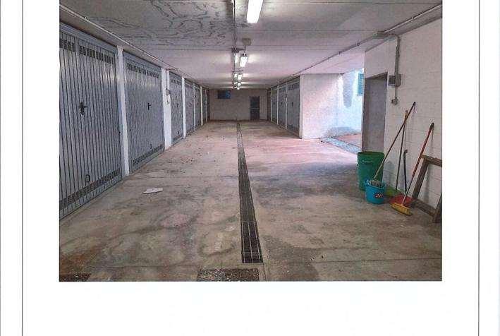 Garage - Posto auto in vendita a Albenga