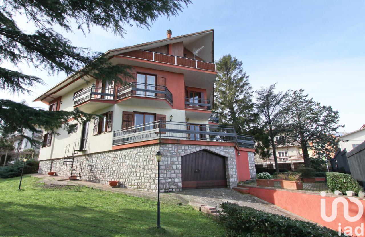 Villa in vendita a Valentano