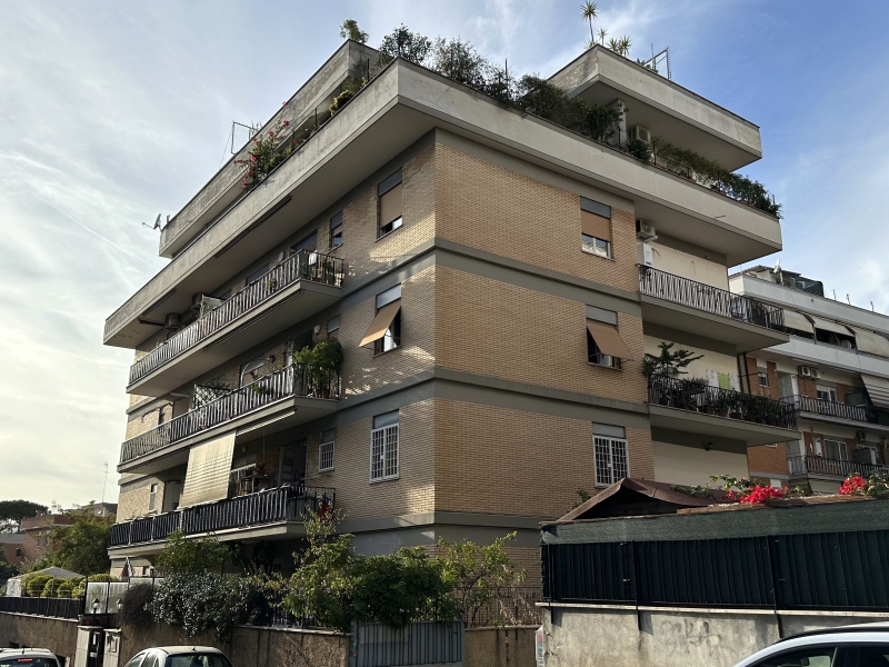 Appartamento in vendita a Roma