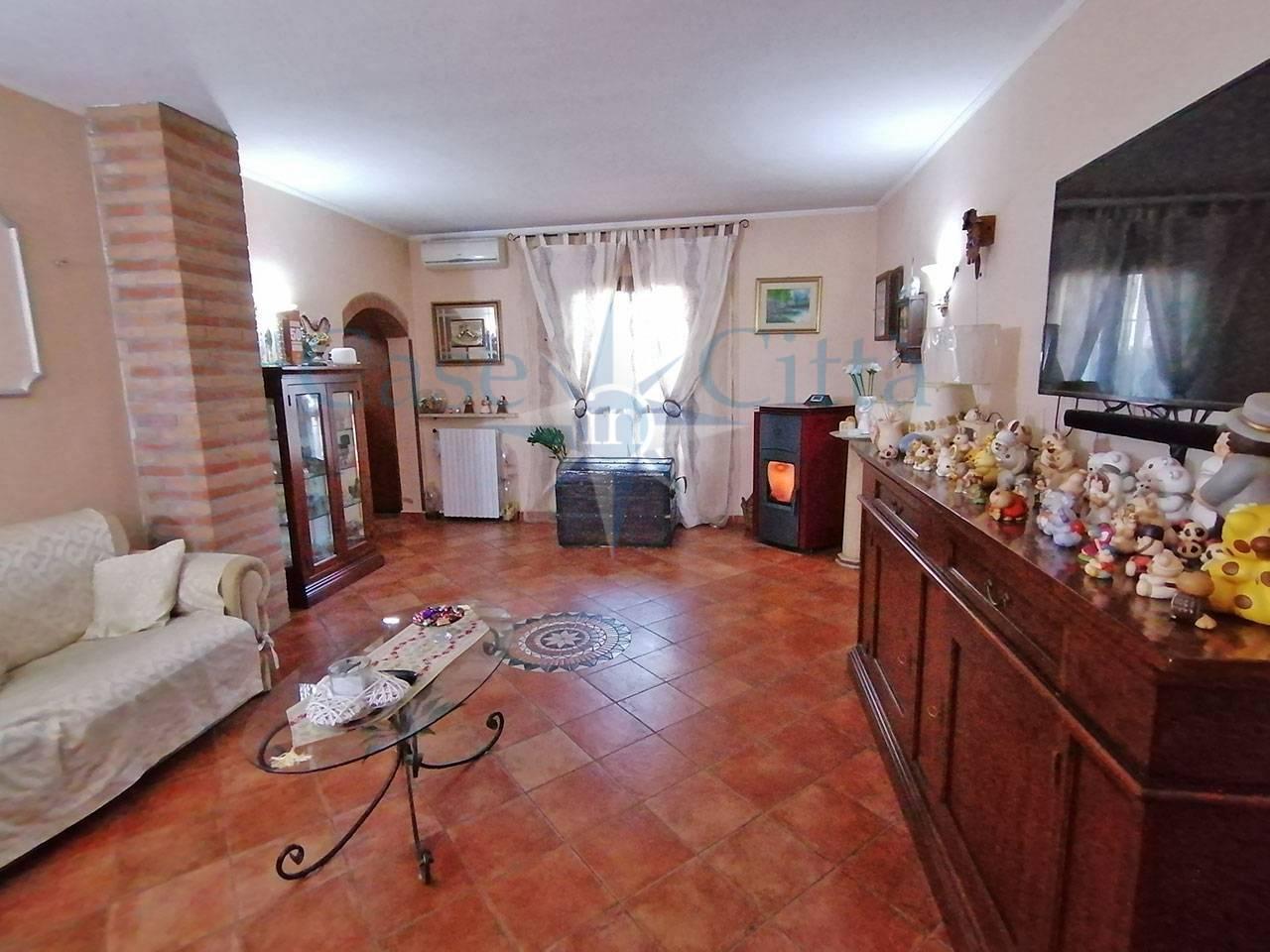 Casa indipendente in vendita a Besate