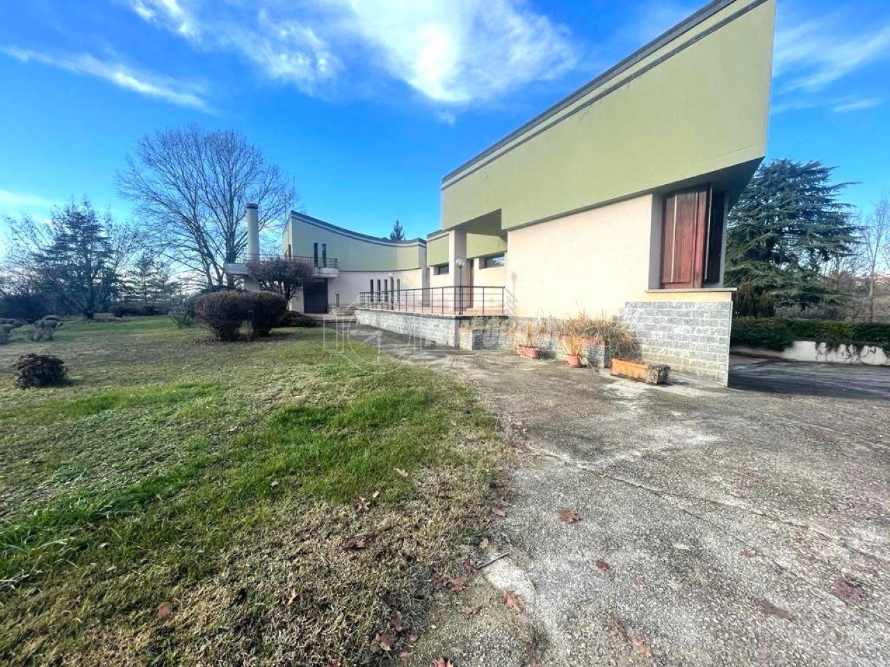 Villa a schiera in Strada del Santuario, Pralormo