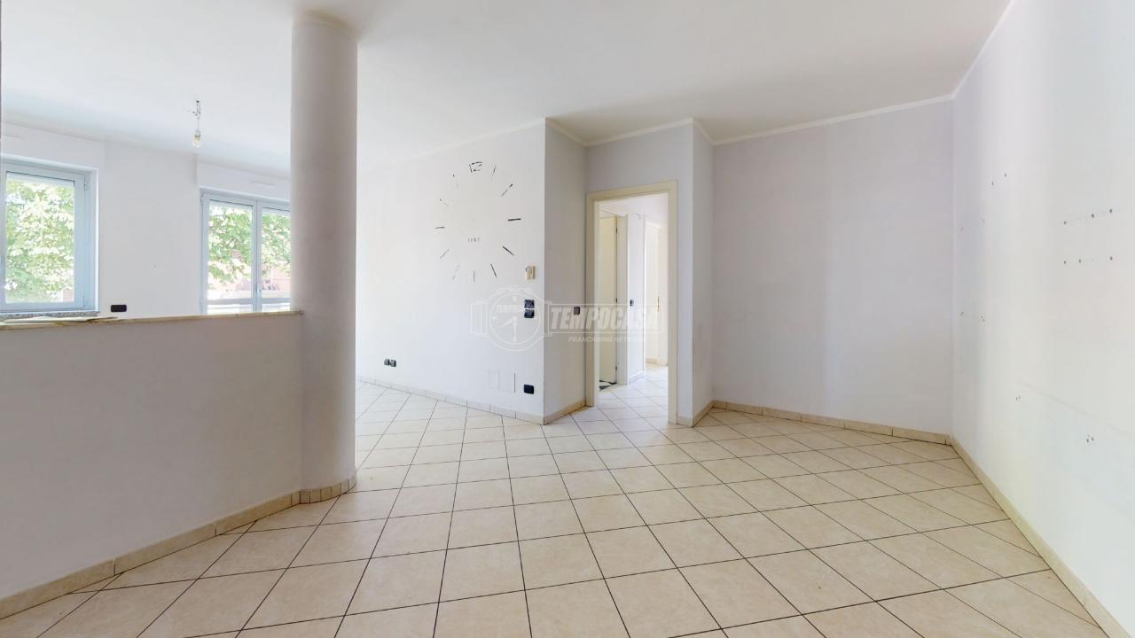 Trilocale in Corso Bra 23, Alba