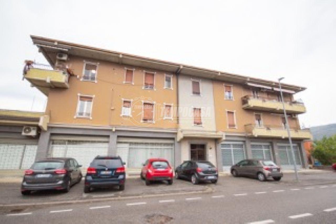 Quadrilocale in Via Guido Zadei 3, Rezzato