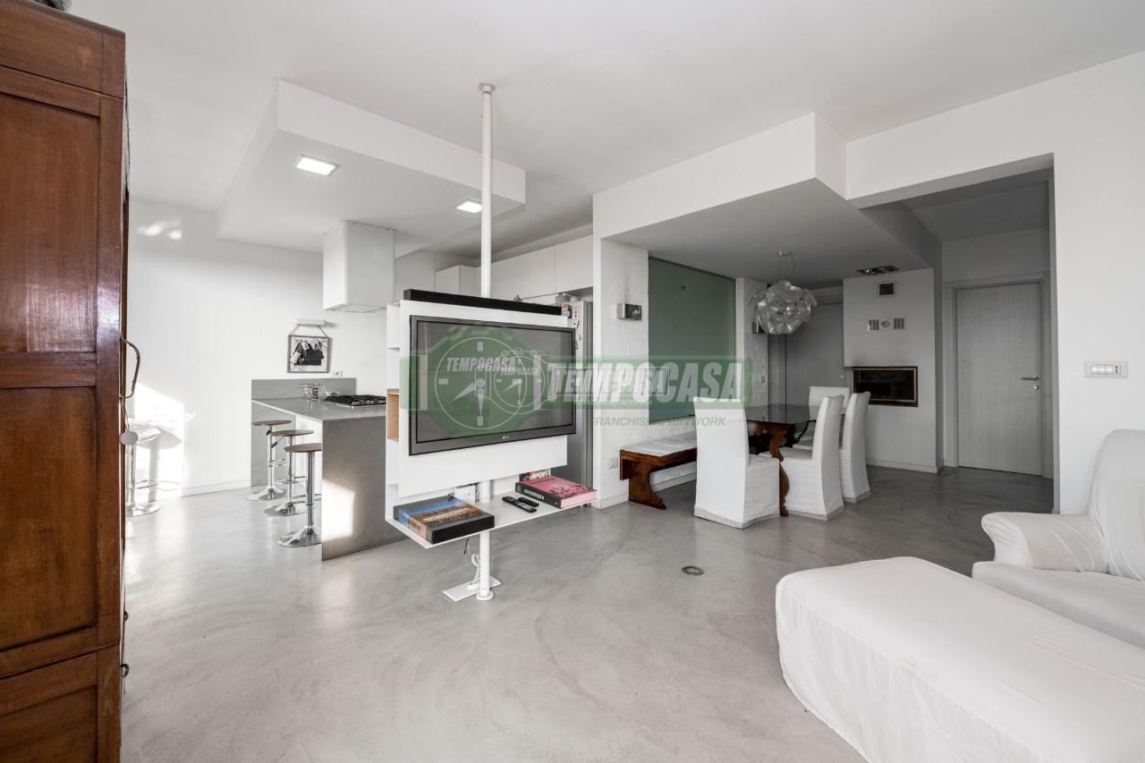 Appartamento in vendita a Stezzano