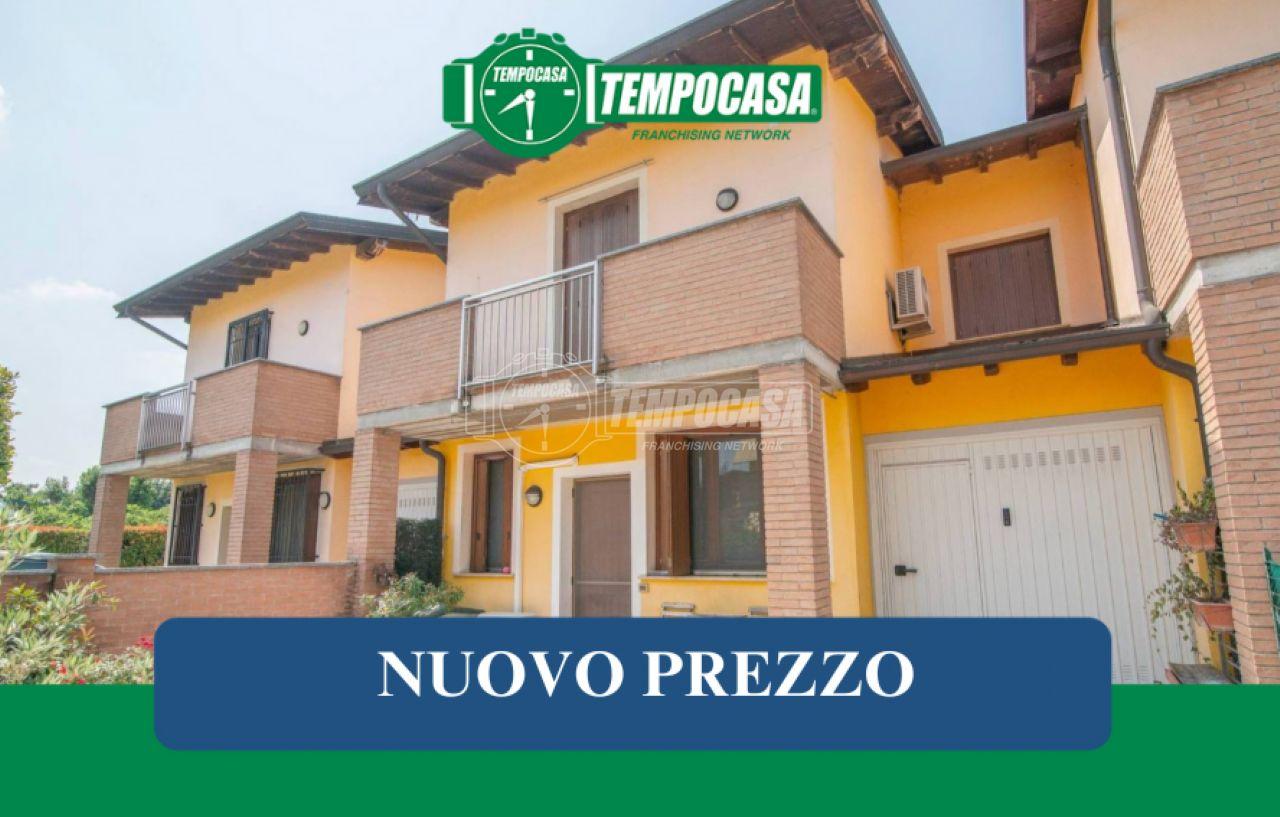 Villa a schiera in vendita a Mozzanica