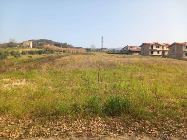 Terreno edificabile residenziale in vendita a Luzzi