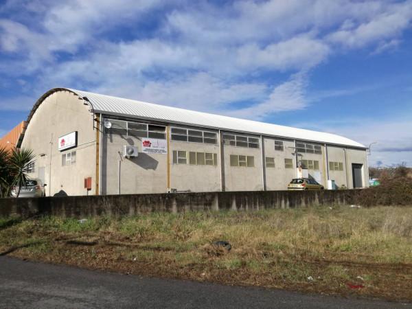 Capannone in vendita a Rende