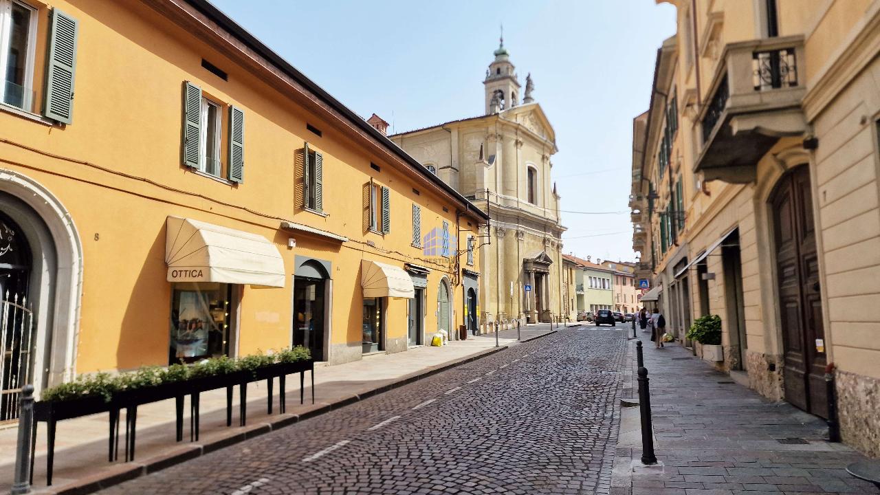 Negozio in vendita a Bergamo