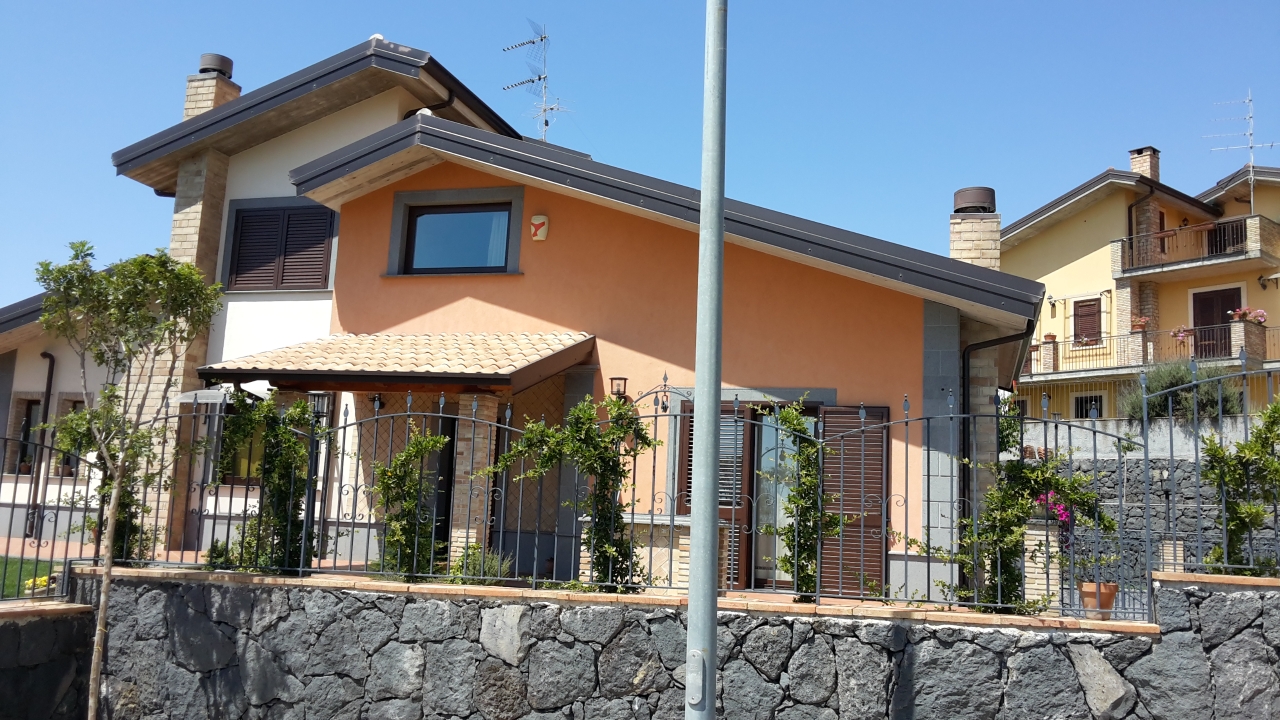 Villa unifamiliare in vendita a Pedara