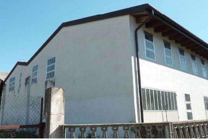 Magazzino in vendita a Villa Bartolomea