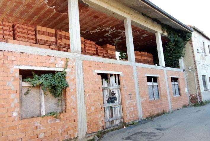 Capannone in vendita a Turbigo