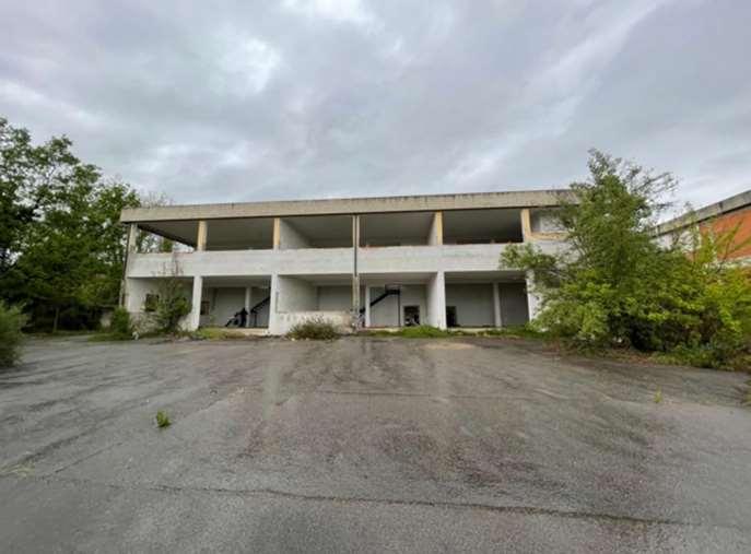 Capannone in vendita a Reggello