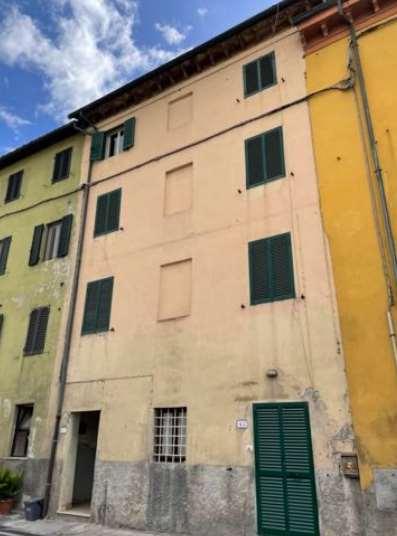 Appartamento in vendita a Lucca