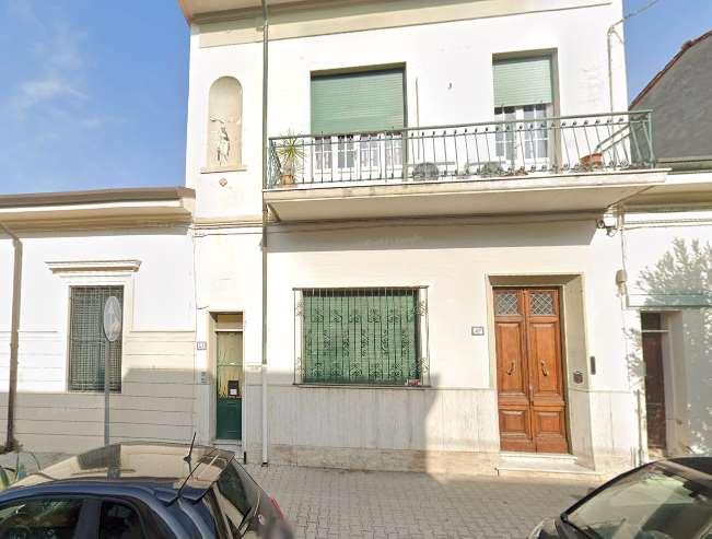 Appartamento in vendita a Viareggio