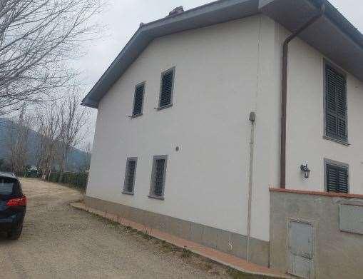 Appartamento in vendita a Prato Foto-13