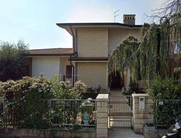 Appartamento in vendita a Pescantina