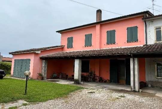 Appartamento in vendita a Suzzara