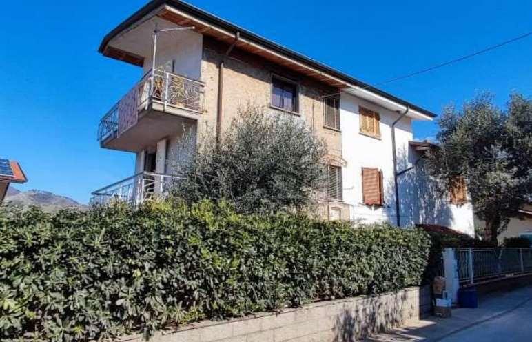 Appartamento in vendita a Massa