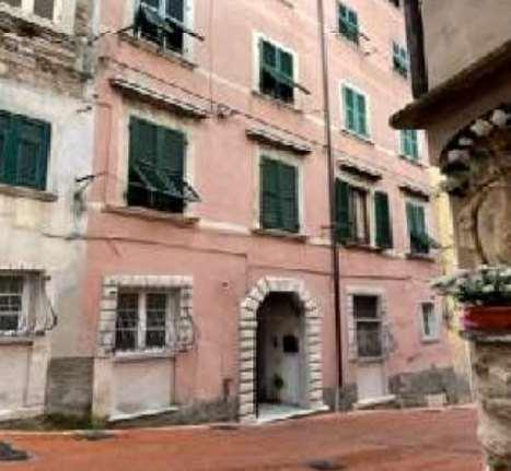 Appartamento in vendita a Carrara