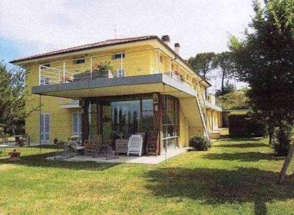 Appartamento in vendita a Montespertoli