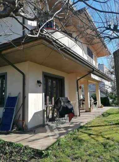 Villa unifamiliare in vendita a Massa