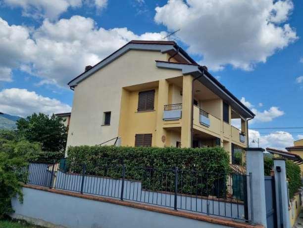 Appartamento in vendita a Calenzano