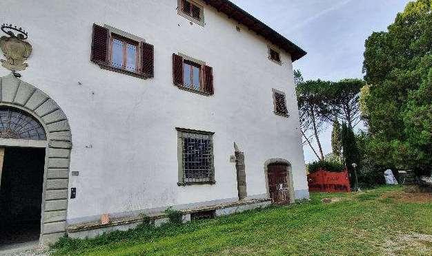 Appartamento in vendita a Reggello