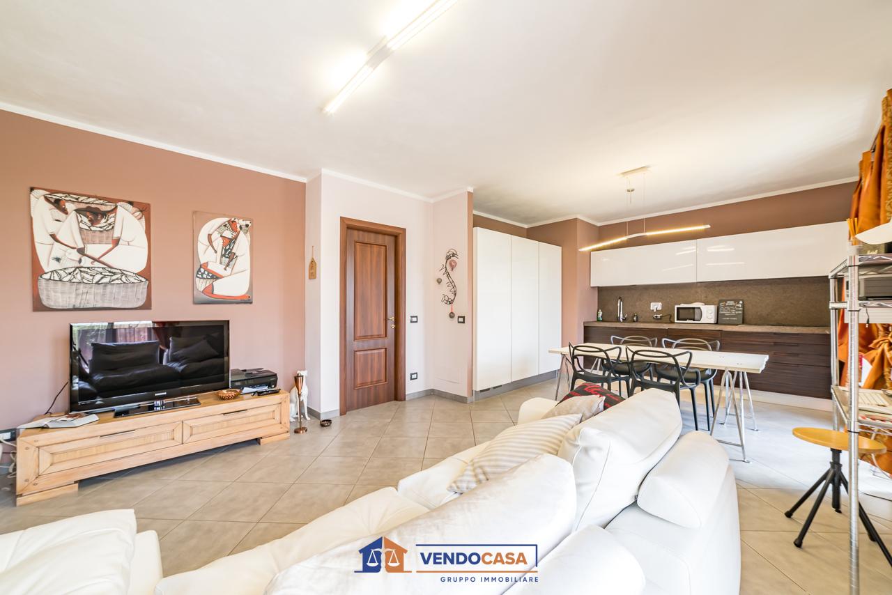 Trilocale in Via Statale 110, Santa Vittoria d'Alba