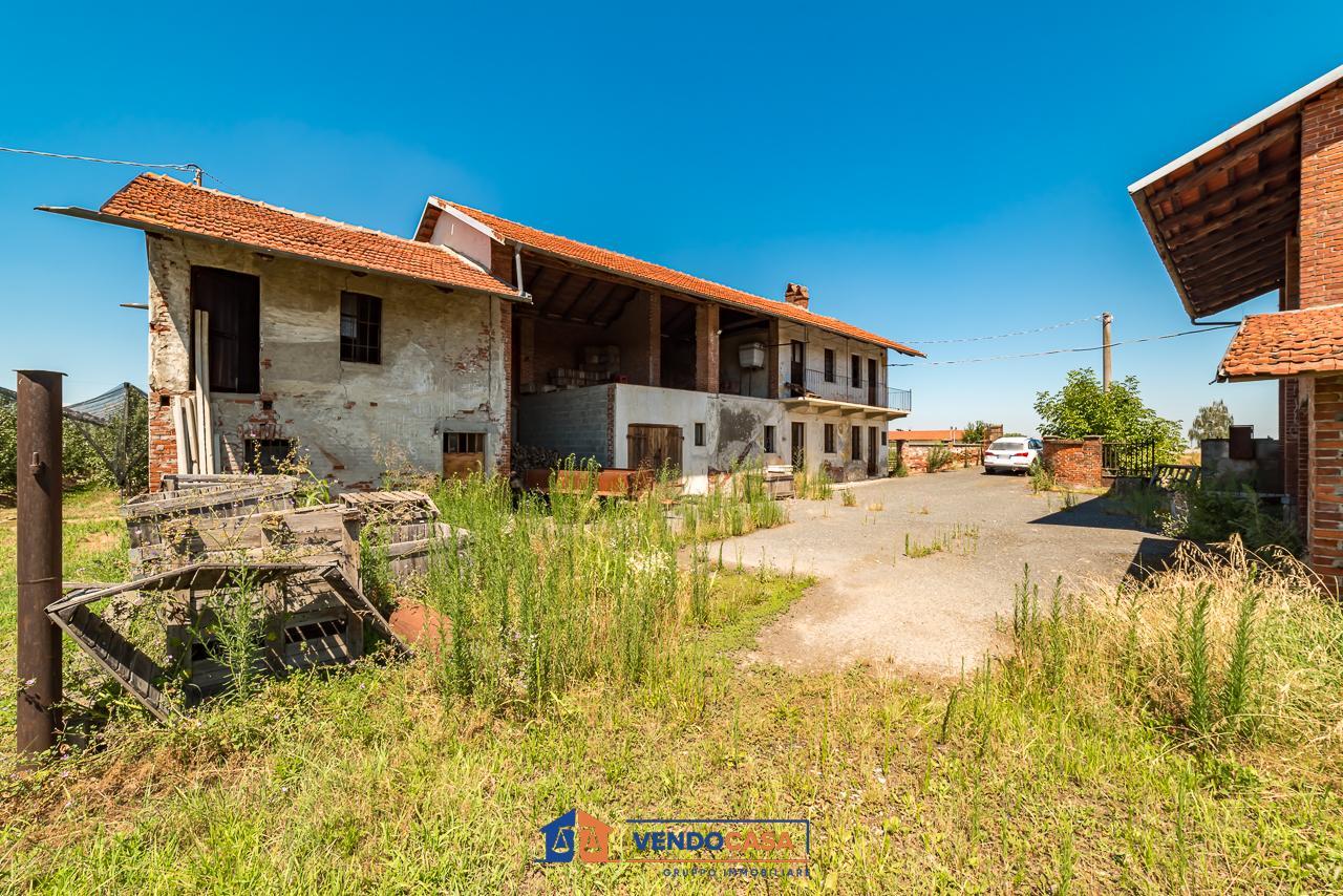 Rustico in vendita a Manta