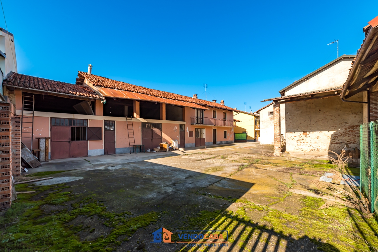 Casa indipendente in vendita a Cherasco