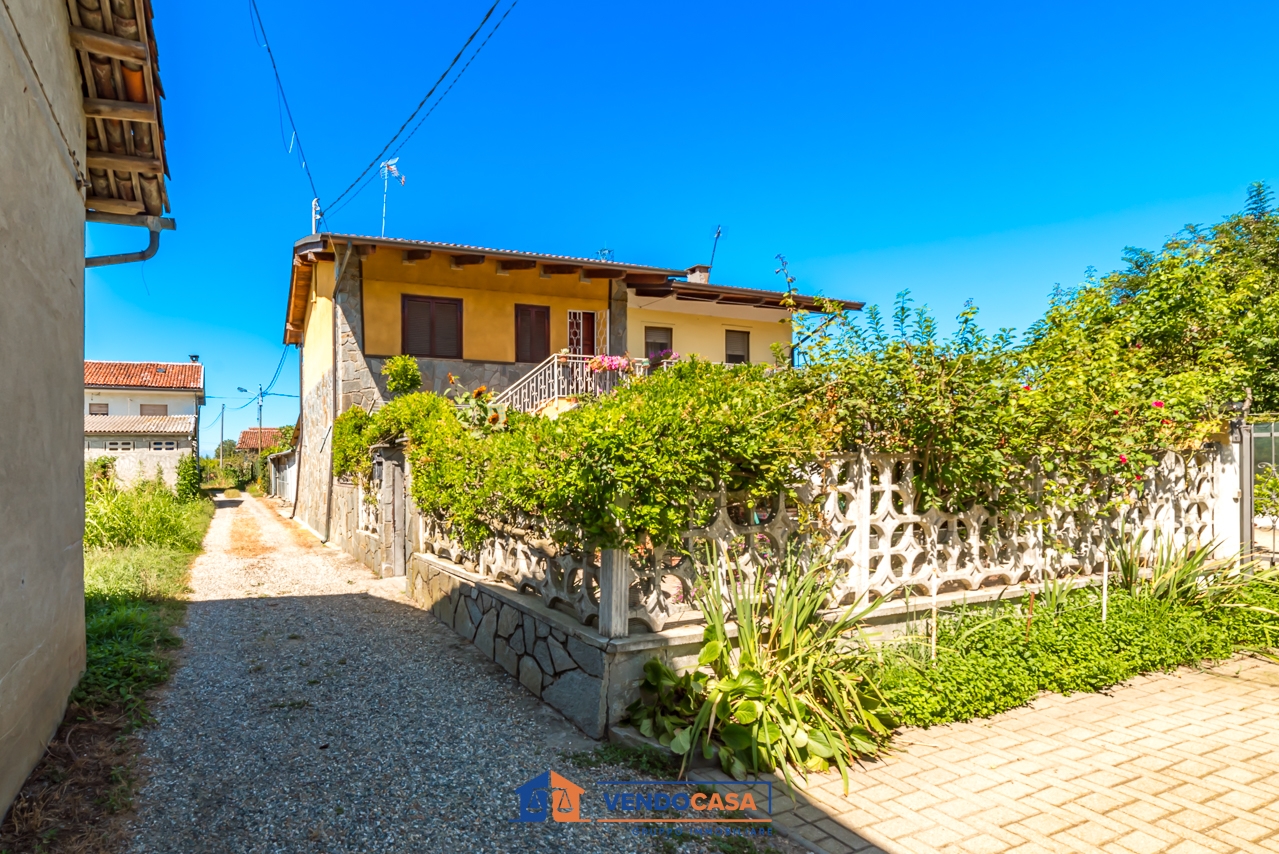 Casa indipendente in vendita a Villafranca Piemonte