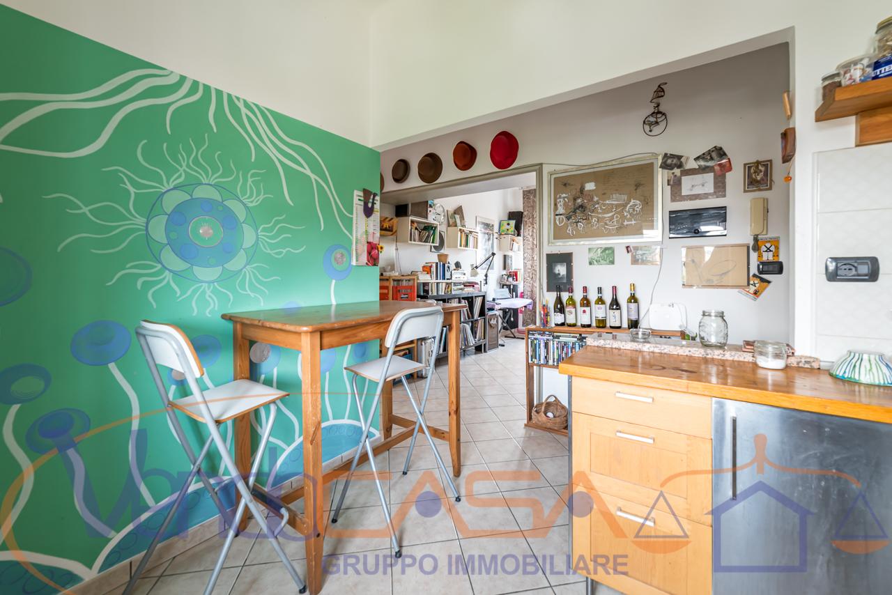 Quadrilocale in Regina Elena 30, Racconigi