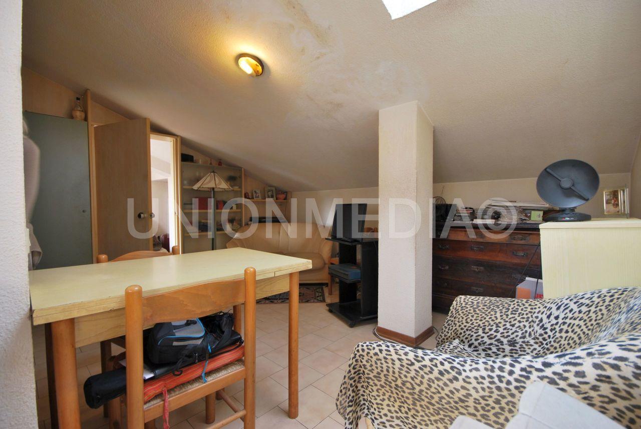 Appartamento in vendita a Sarzana