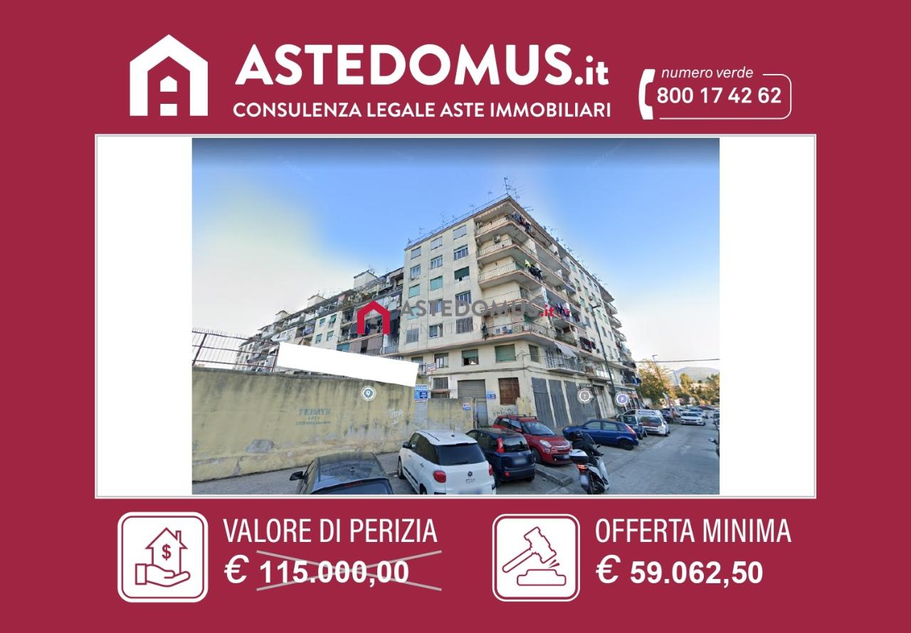 Appartamento in vendita a Napoli