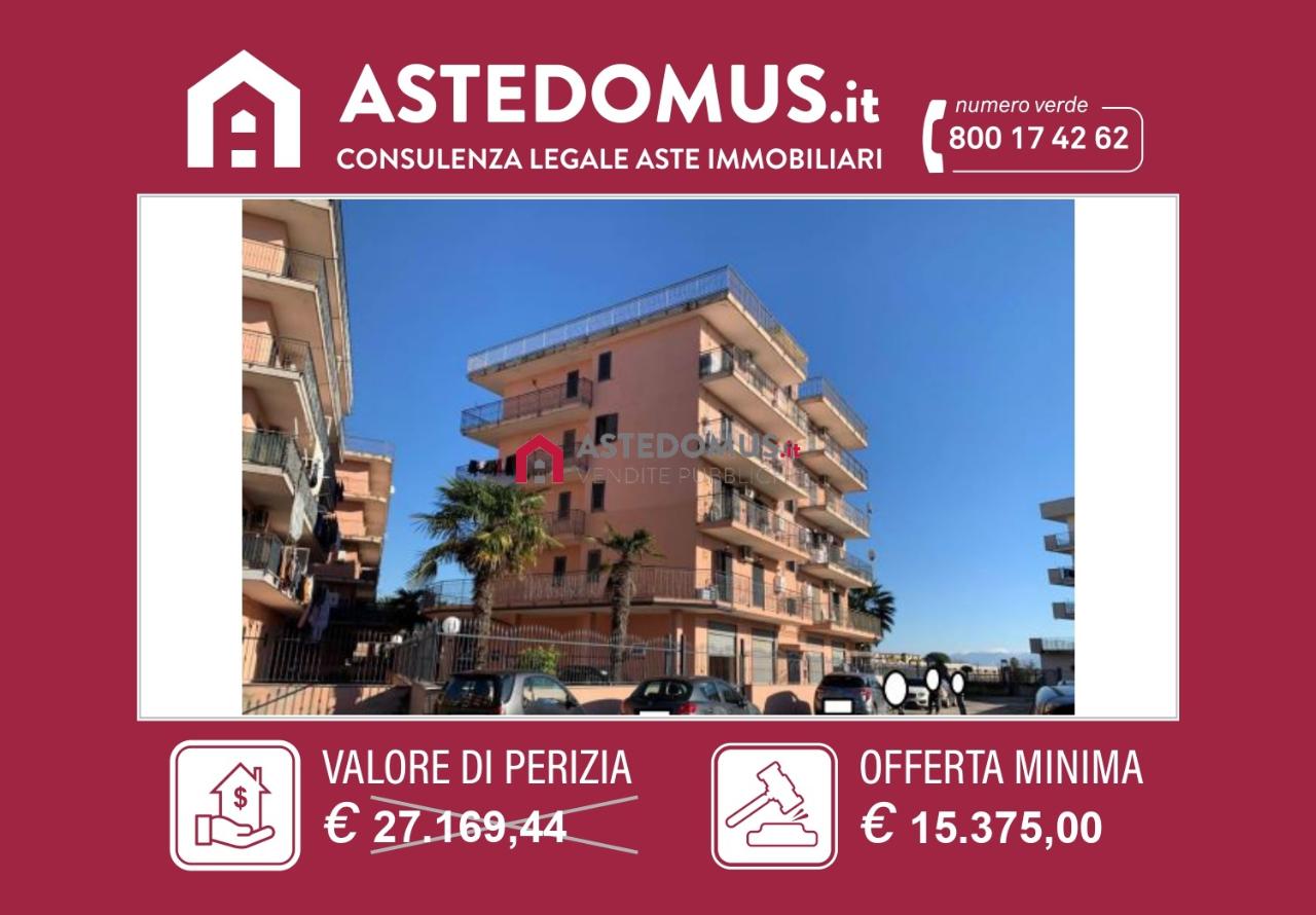 Negozio in vendita a Orta Di Atella