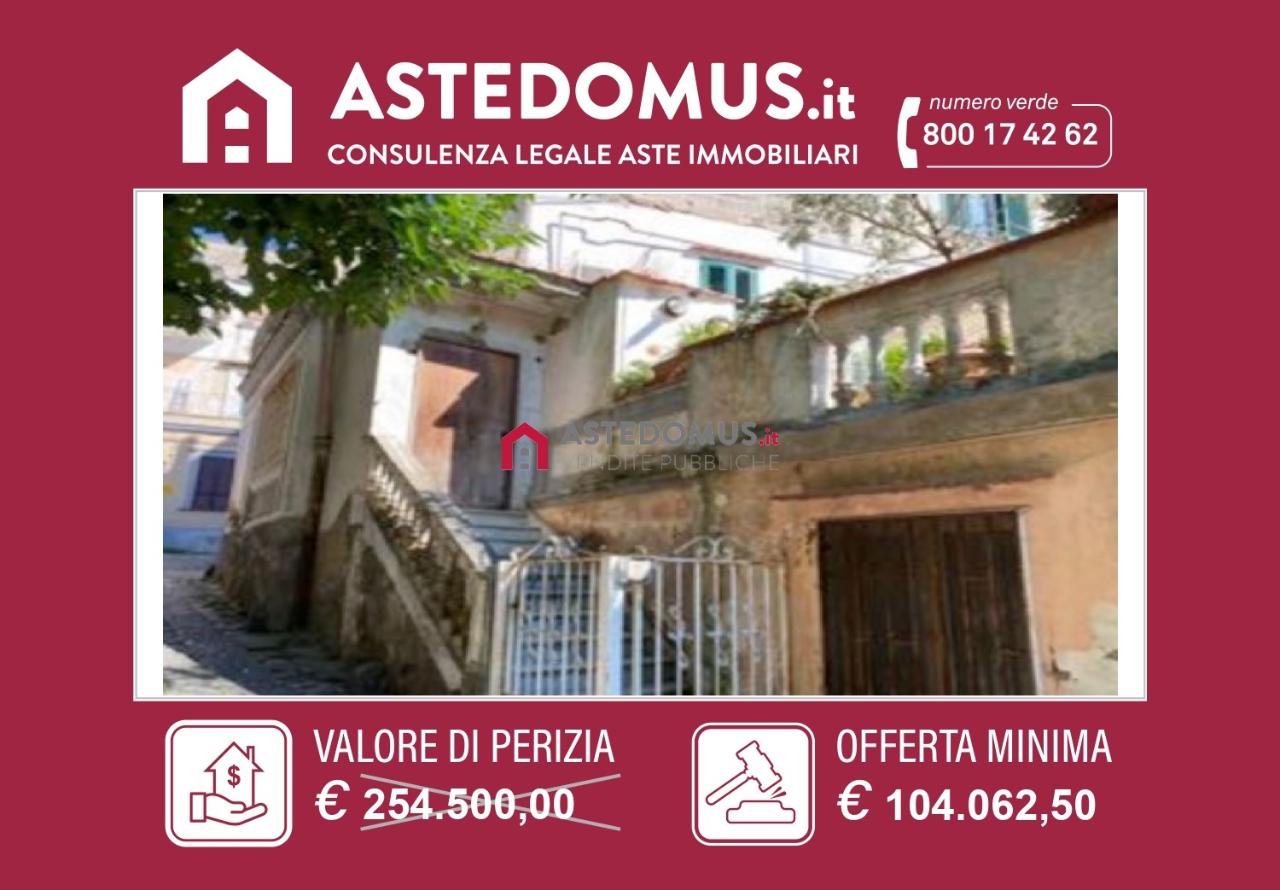 Appartamento in vendita a Napoli