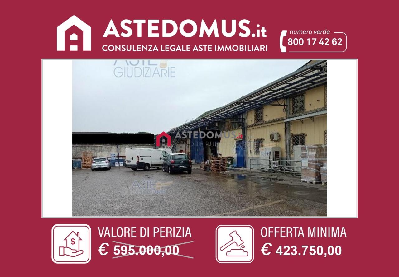 Capannone in vendita a Salerno