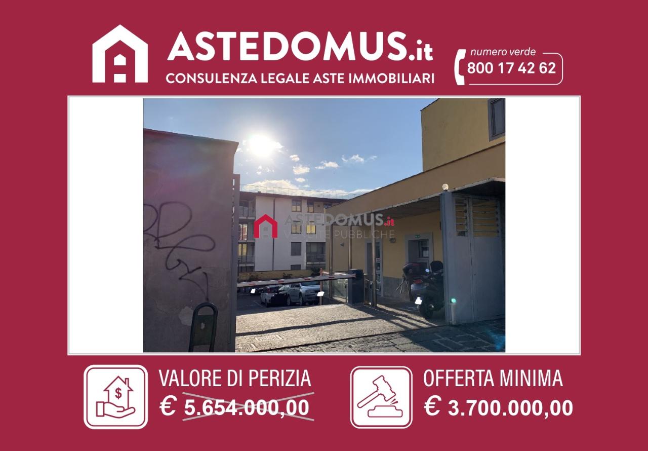 Negozio in vendita a Napoli