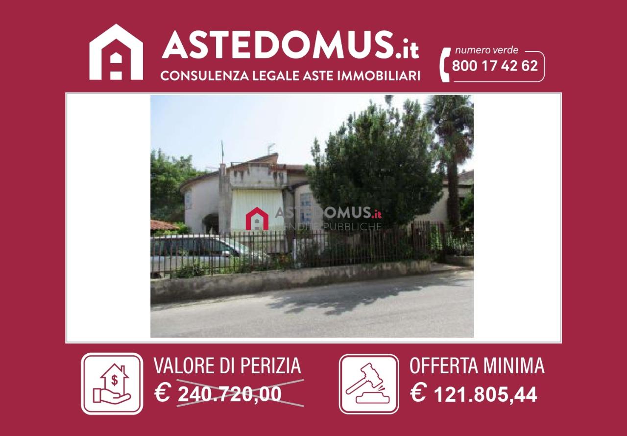 Casa indipendente in vendita a Santa Maria A Vico