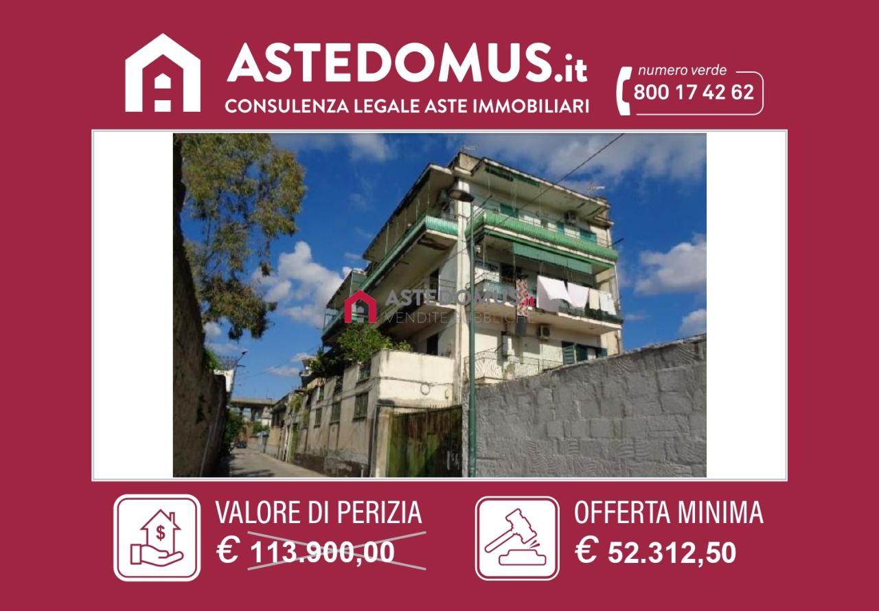 Appartamento in vendita a Napoli