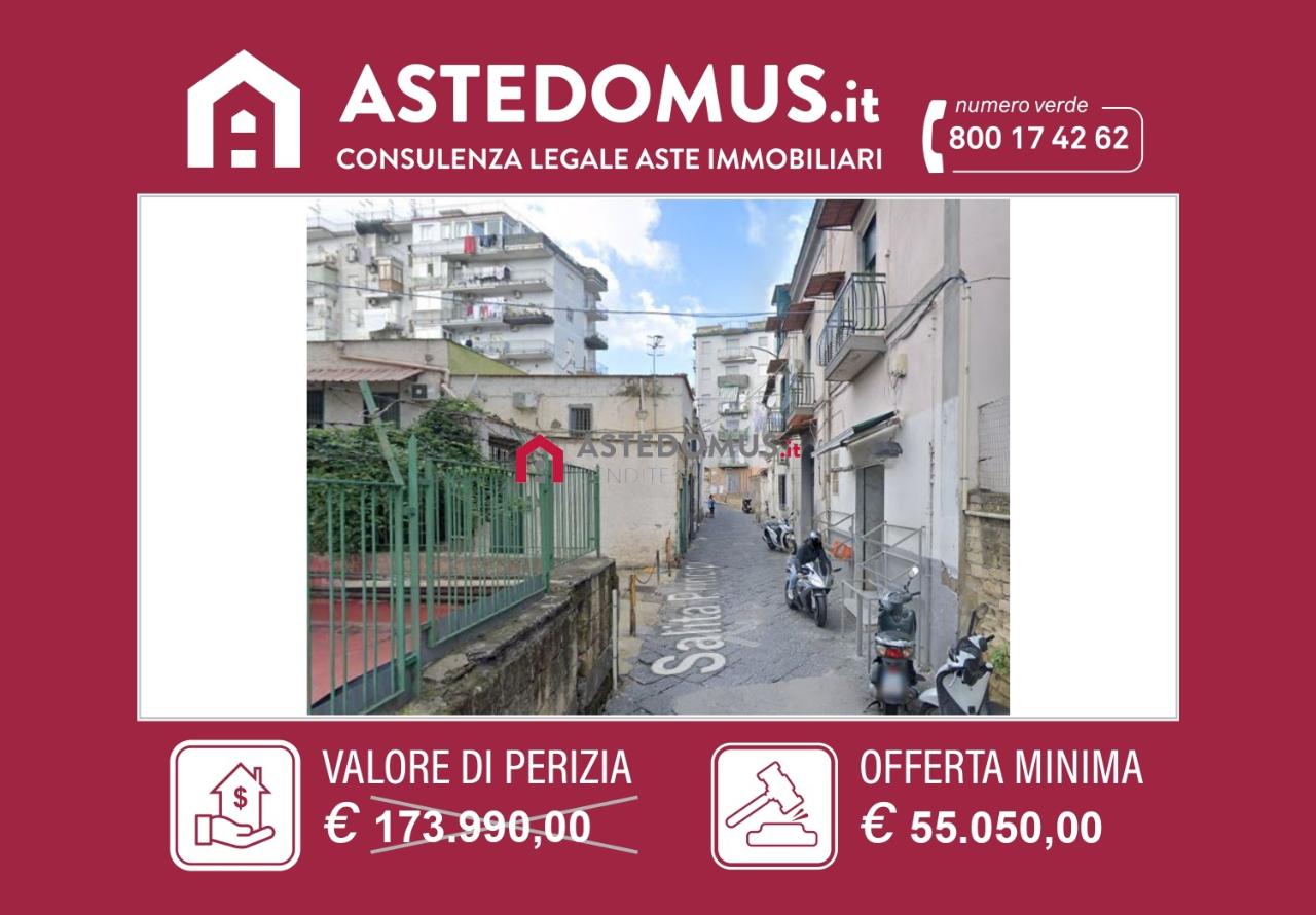 Appartamento in vendita a Napoli