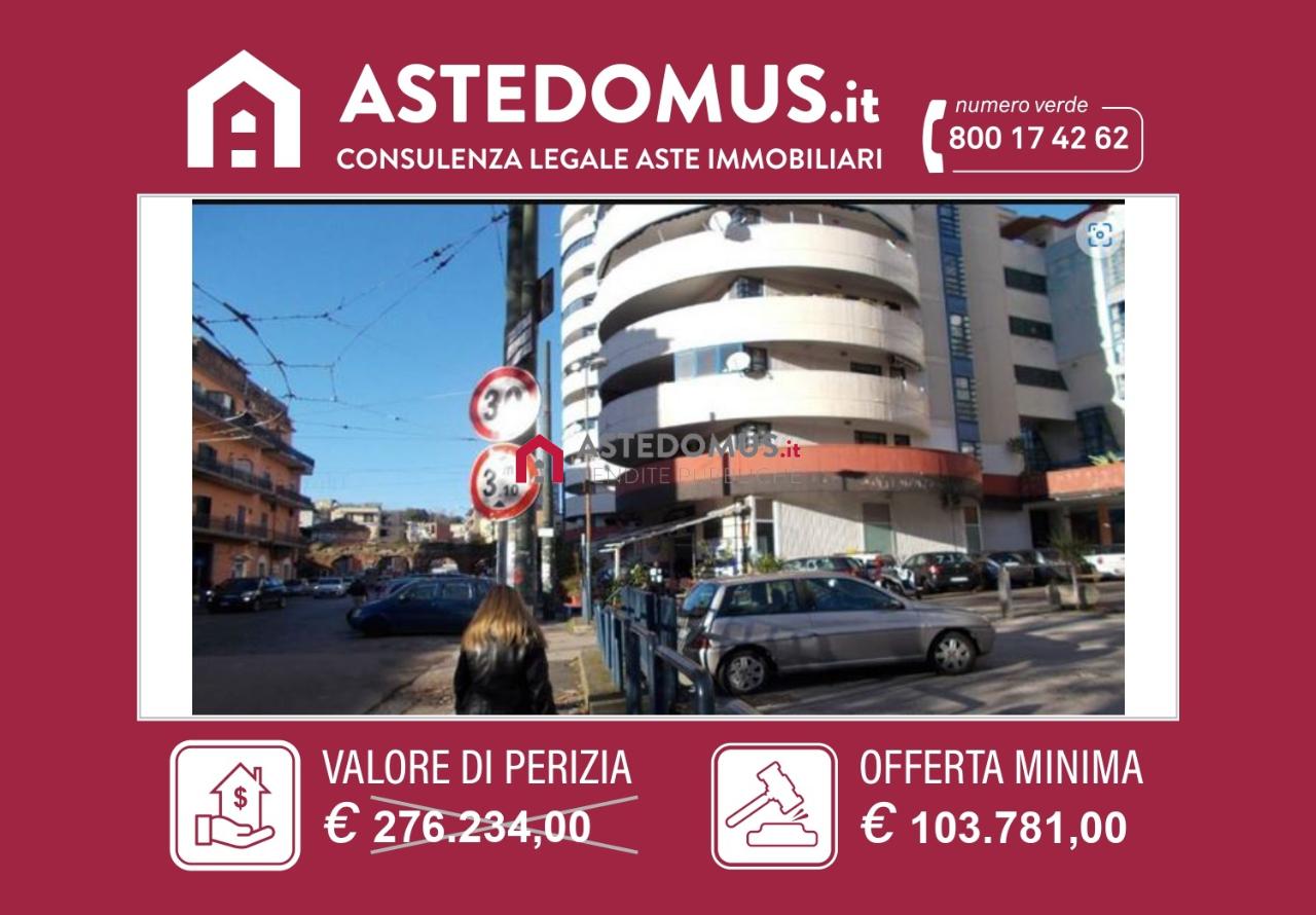 Appartamento in vendita a Napoli