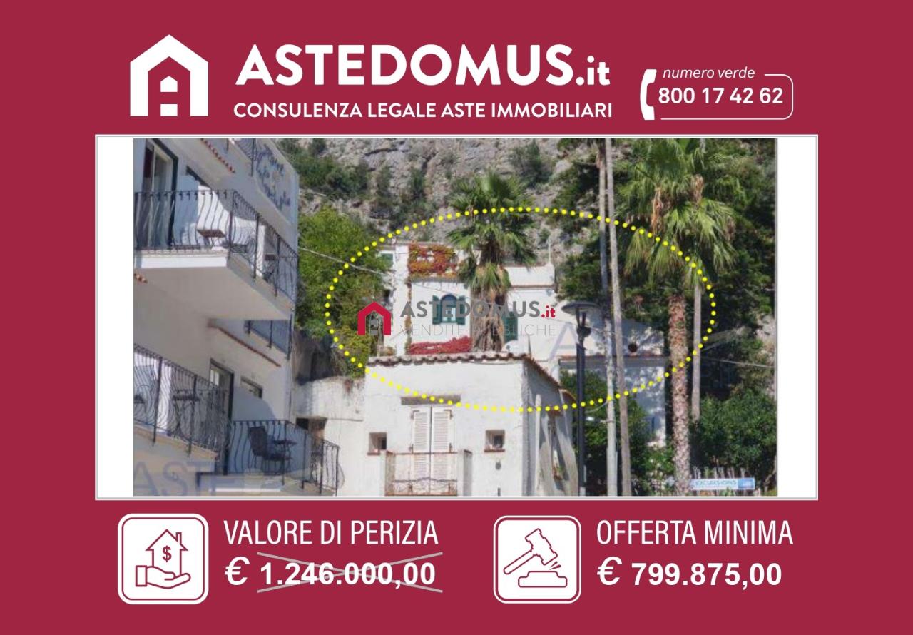 Appartamento in vendita a Praiano