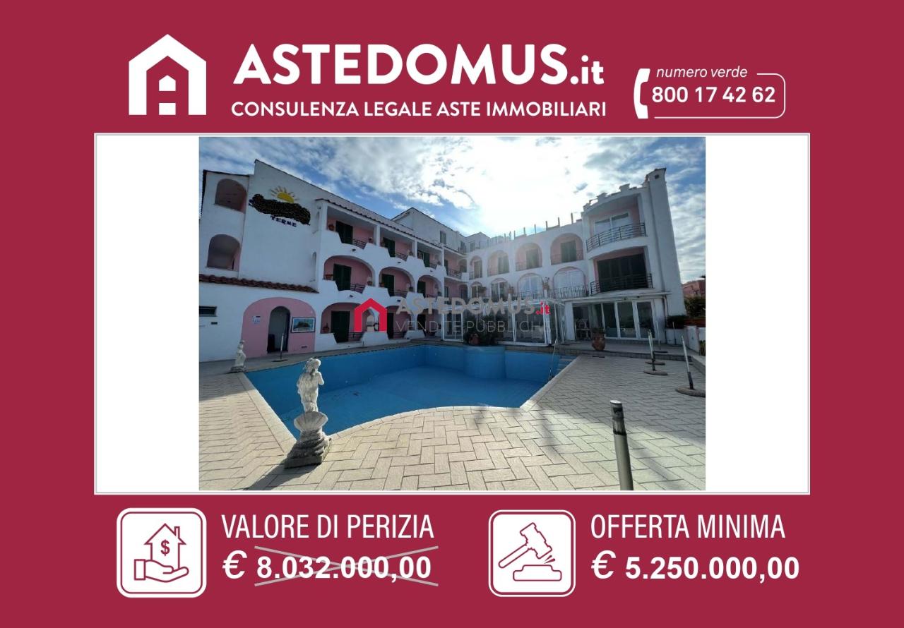 Albergo in vendita a Ischia