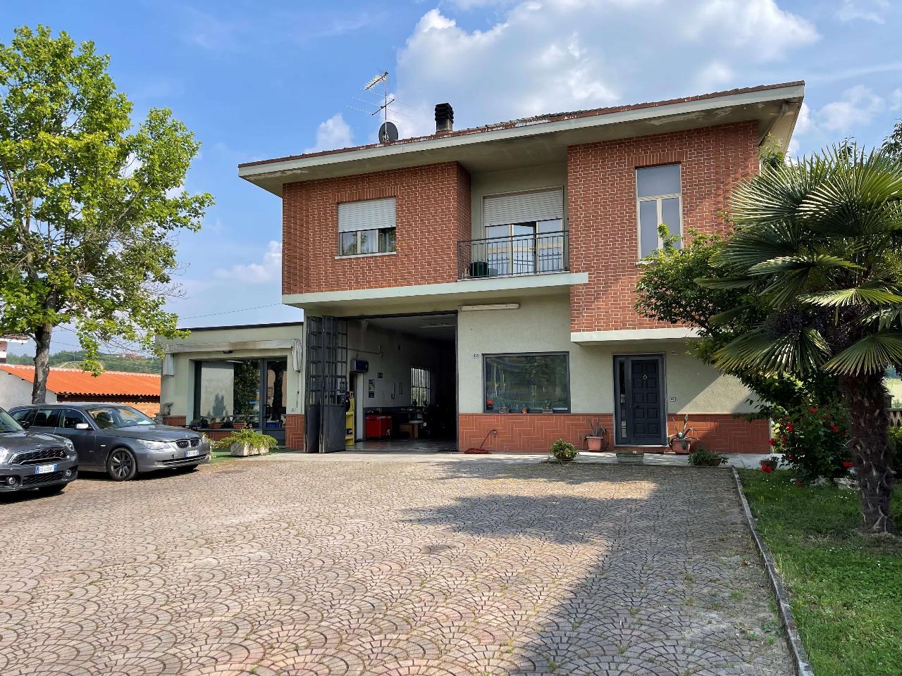 Immobile residenziale in affitto a Mombercelli