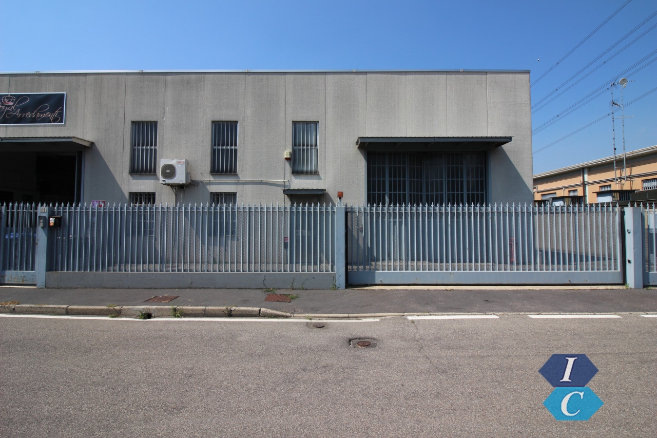 Capannone in affitto a Settimo Milanese